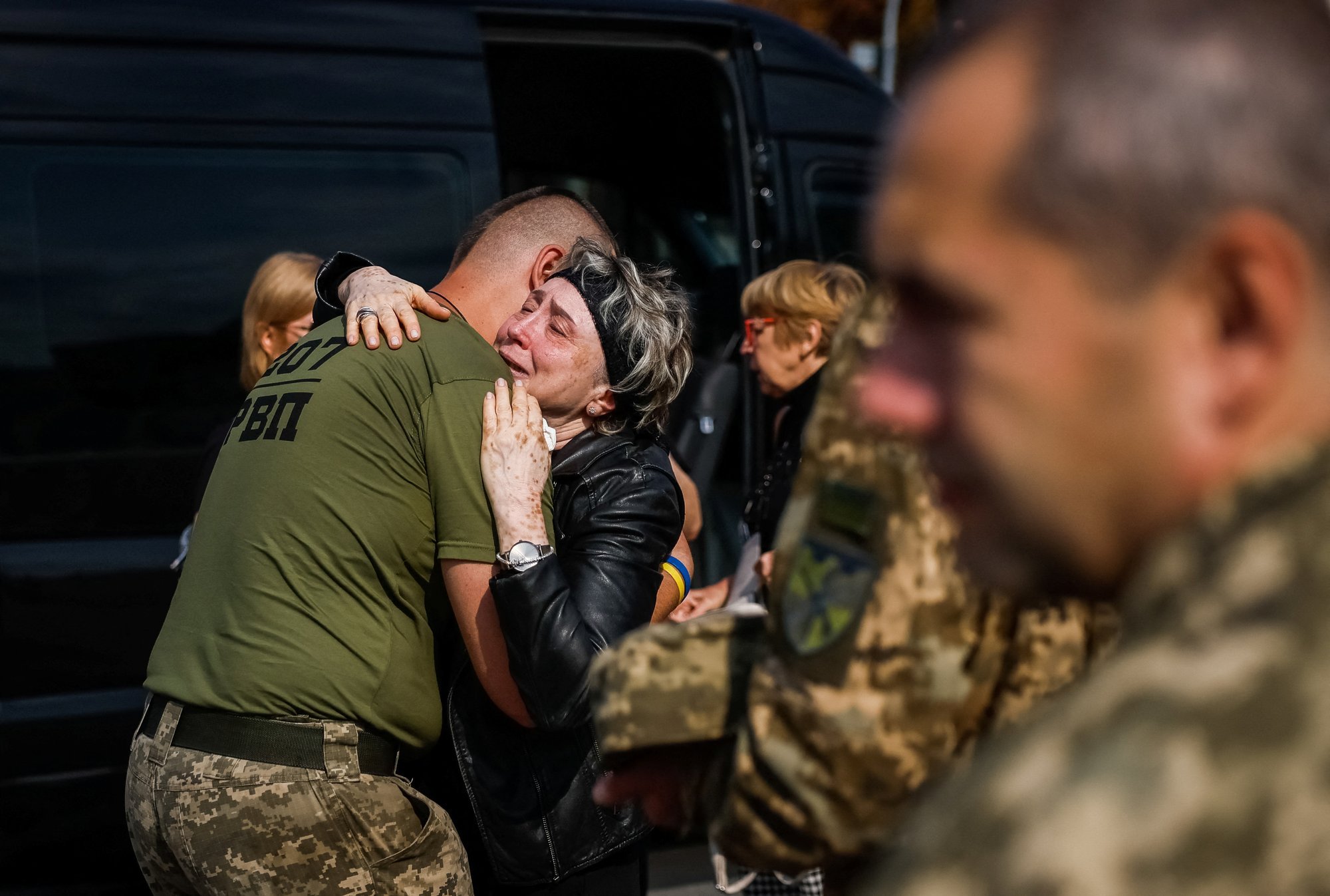 Karas Ukrainoje. Ukrainoje rastas britų kario savanorio kūnas - Delfi