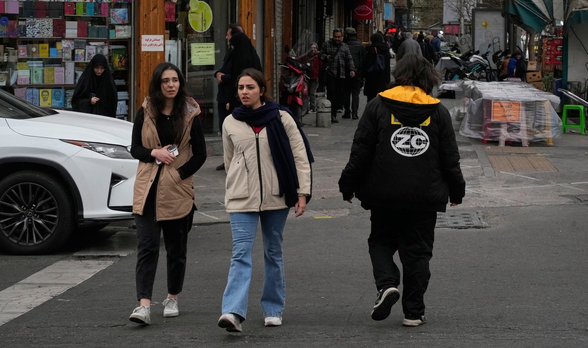 Turkija prieštarauja karinei operacijai prieš Iraną - Delfi