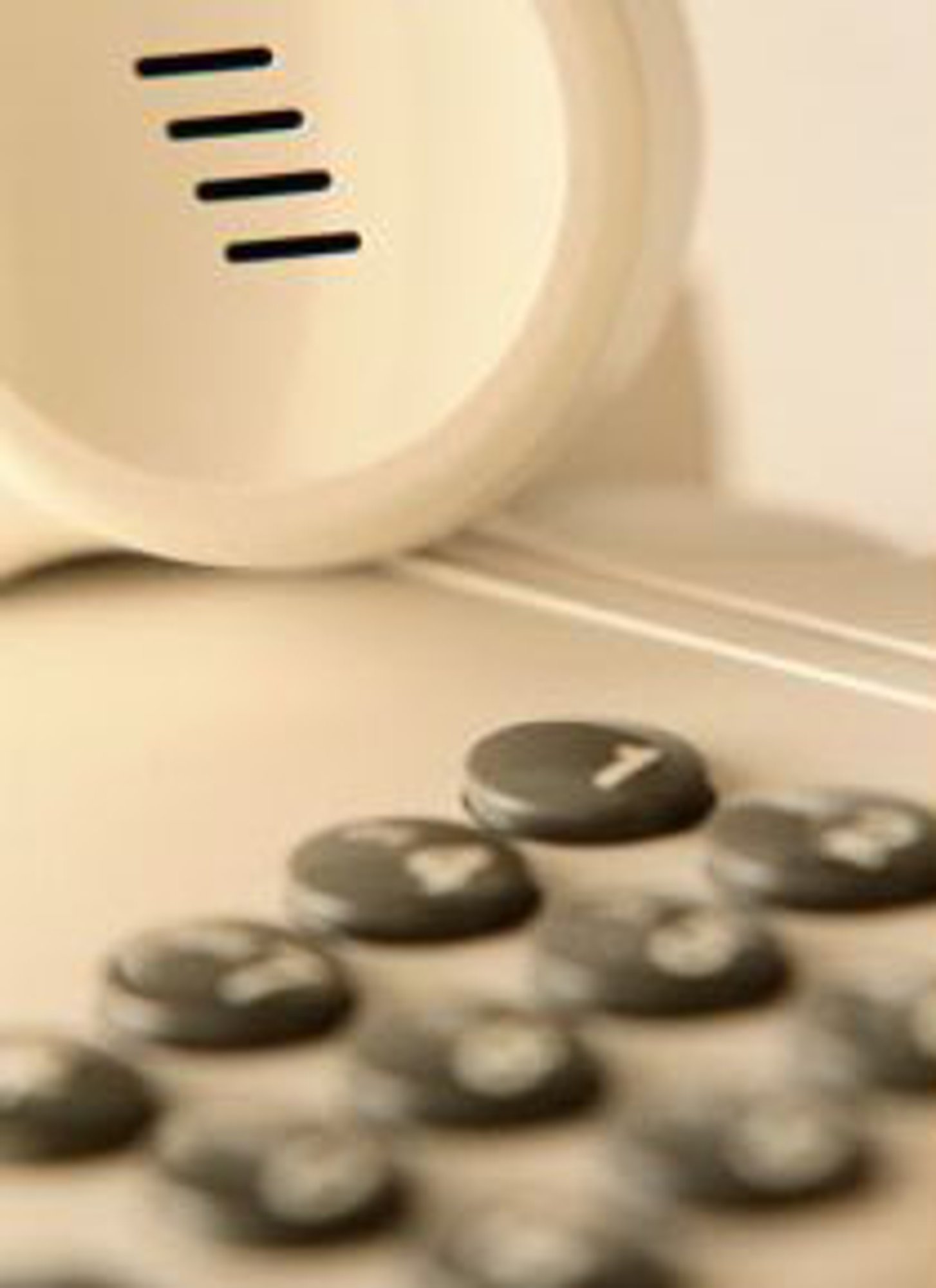 Lietuvoje diegiamas pagalbos tarnybų telefonas 112 - Delfi