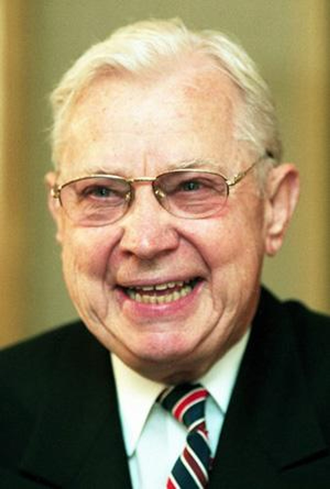 K.Bobelis mojo ranka į autoavariją? - Delfi