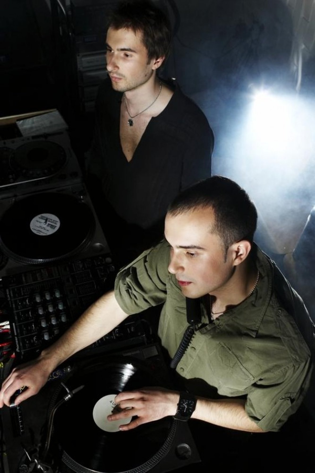 Greg Dorban ir „Deep Inc“ į „Woo“ kvies pavasarį - Delfi veidai