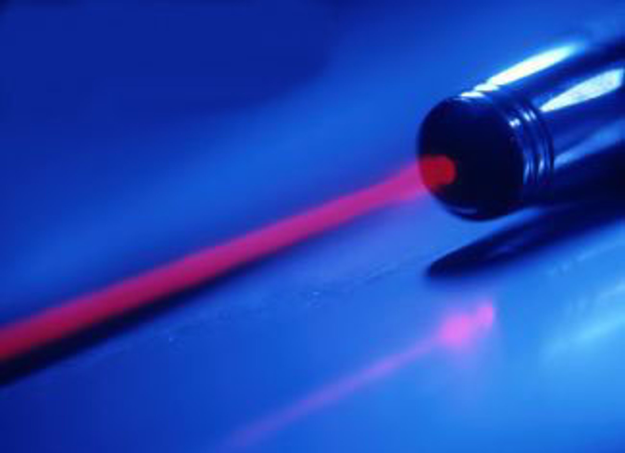 Lazerinis ginklas bus sukurtas iki 2015 metų - Delfi mokslas