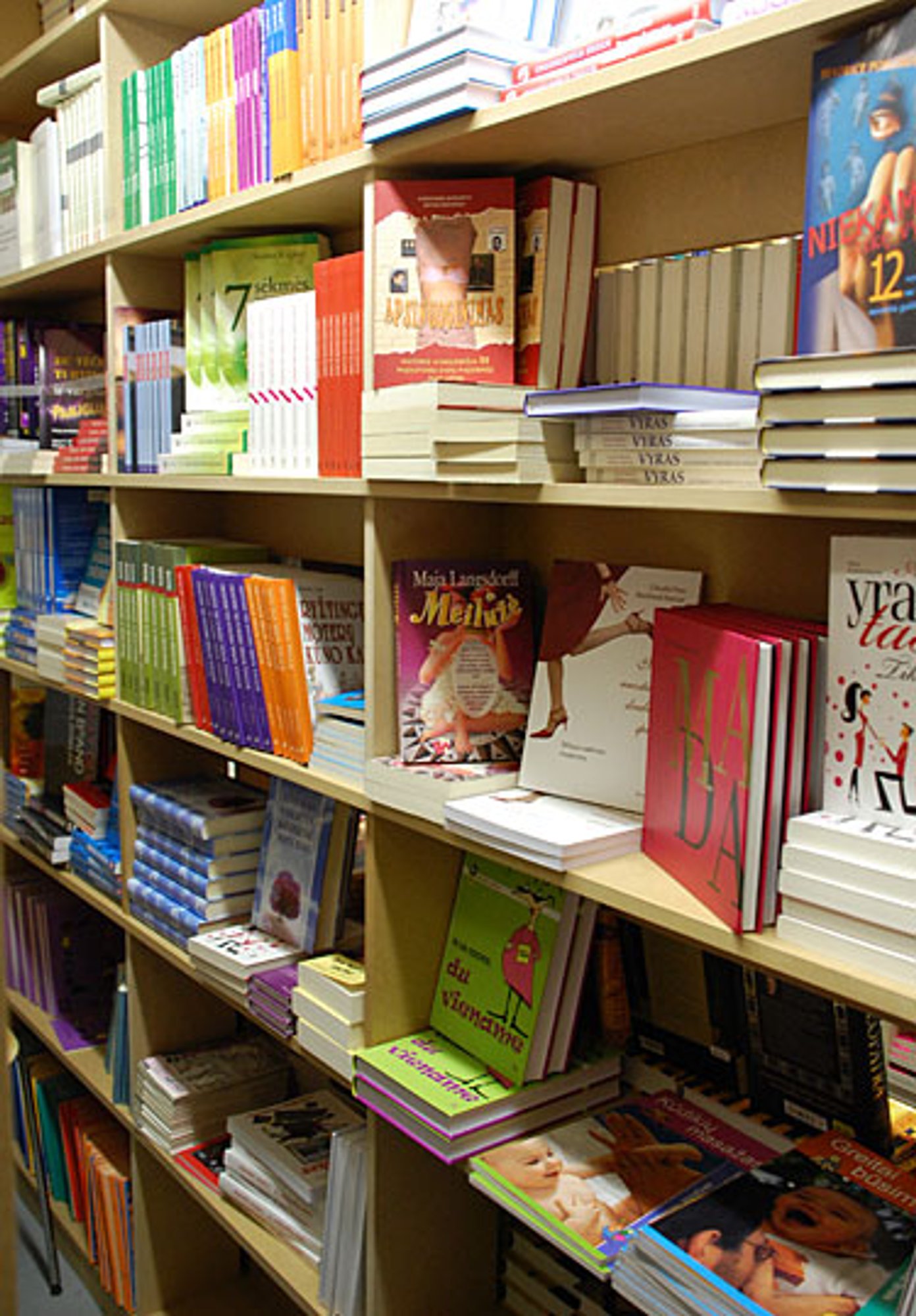 „Alma littera“ pusmečio apyvarta – 51 proc. didesnė - Delfi verslas