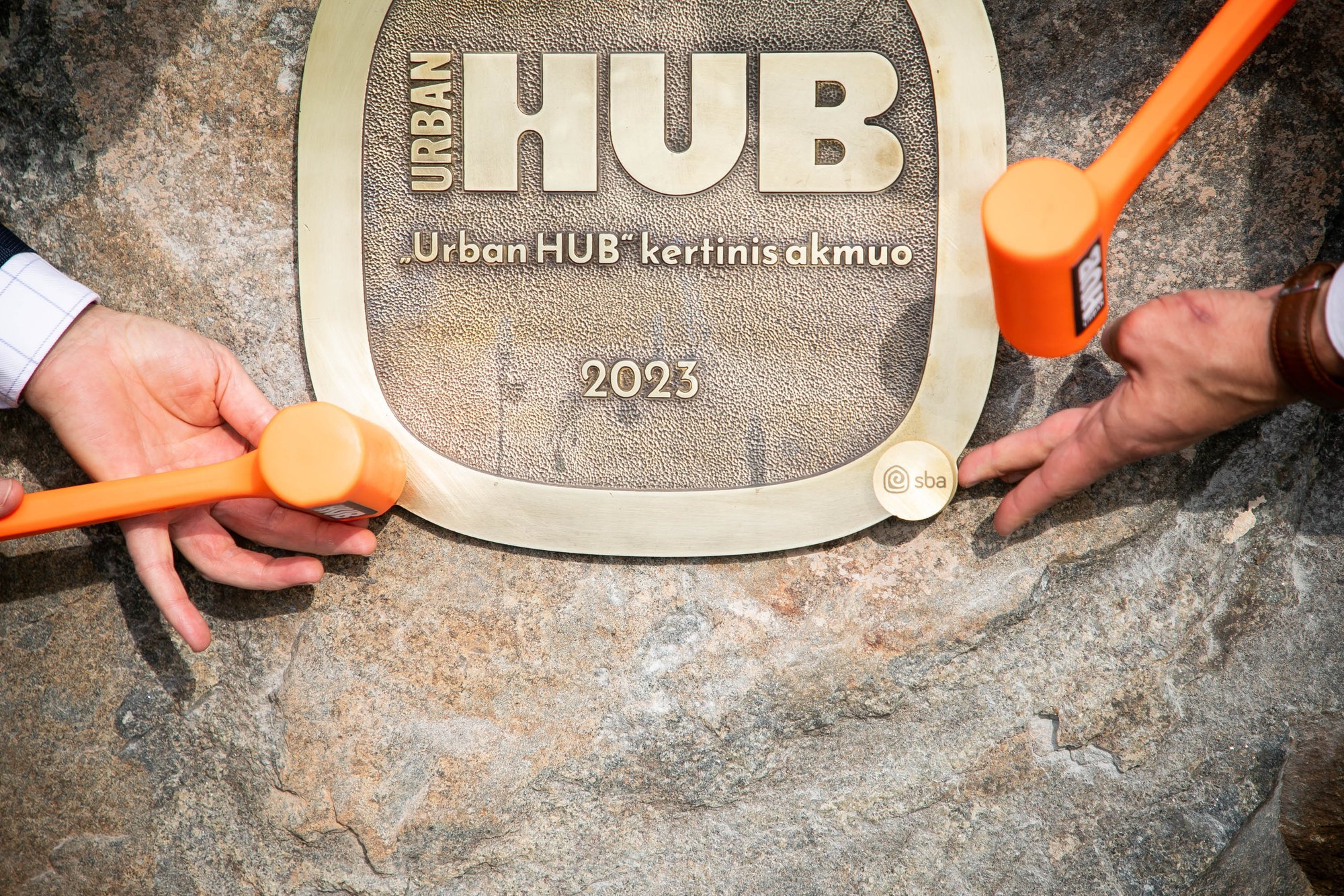 ERPB leista įsigyti dalį „Urban hub holding“ akcijų - Delfi