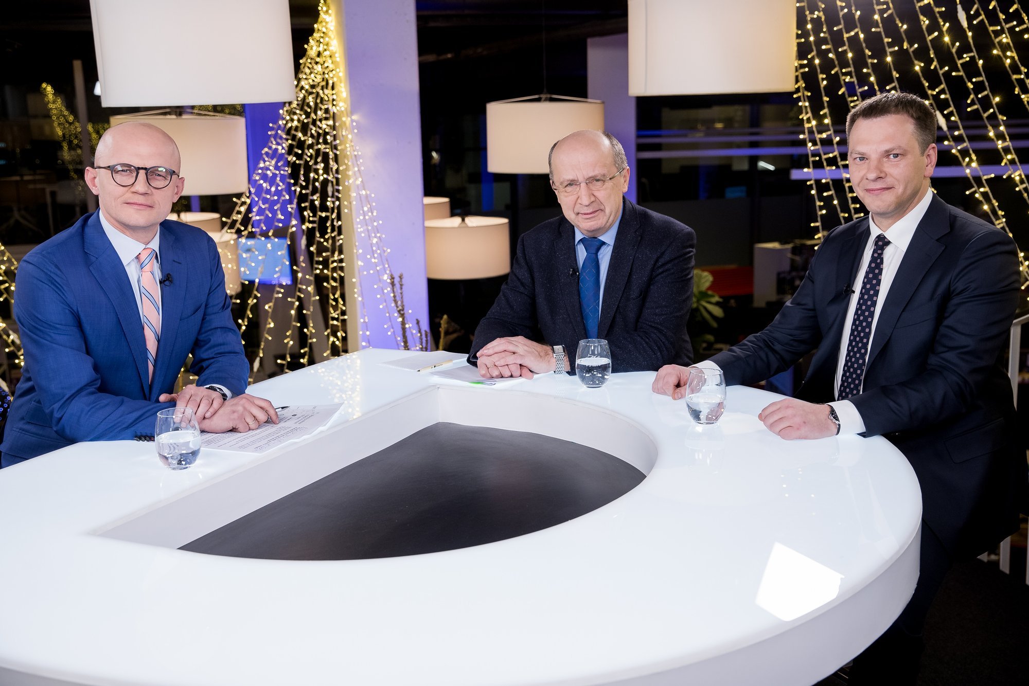 DELFI Dėmesio centre: ar tikrai gyvenimas Lietuvoje sustotų, jei 2019 m ...