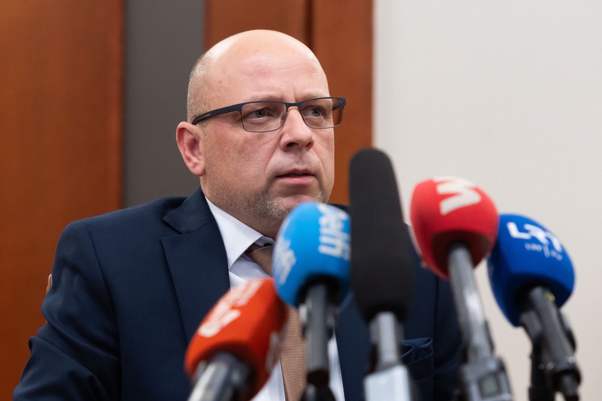 Mockaus ministerijos laiškas pavaldžioms įstaigoms: dabar taupysime - Delfi