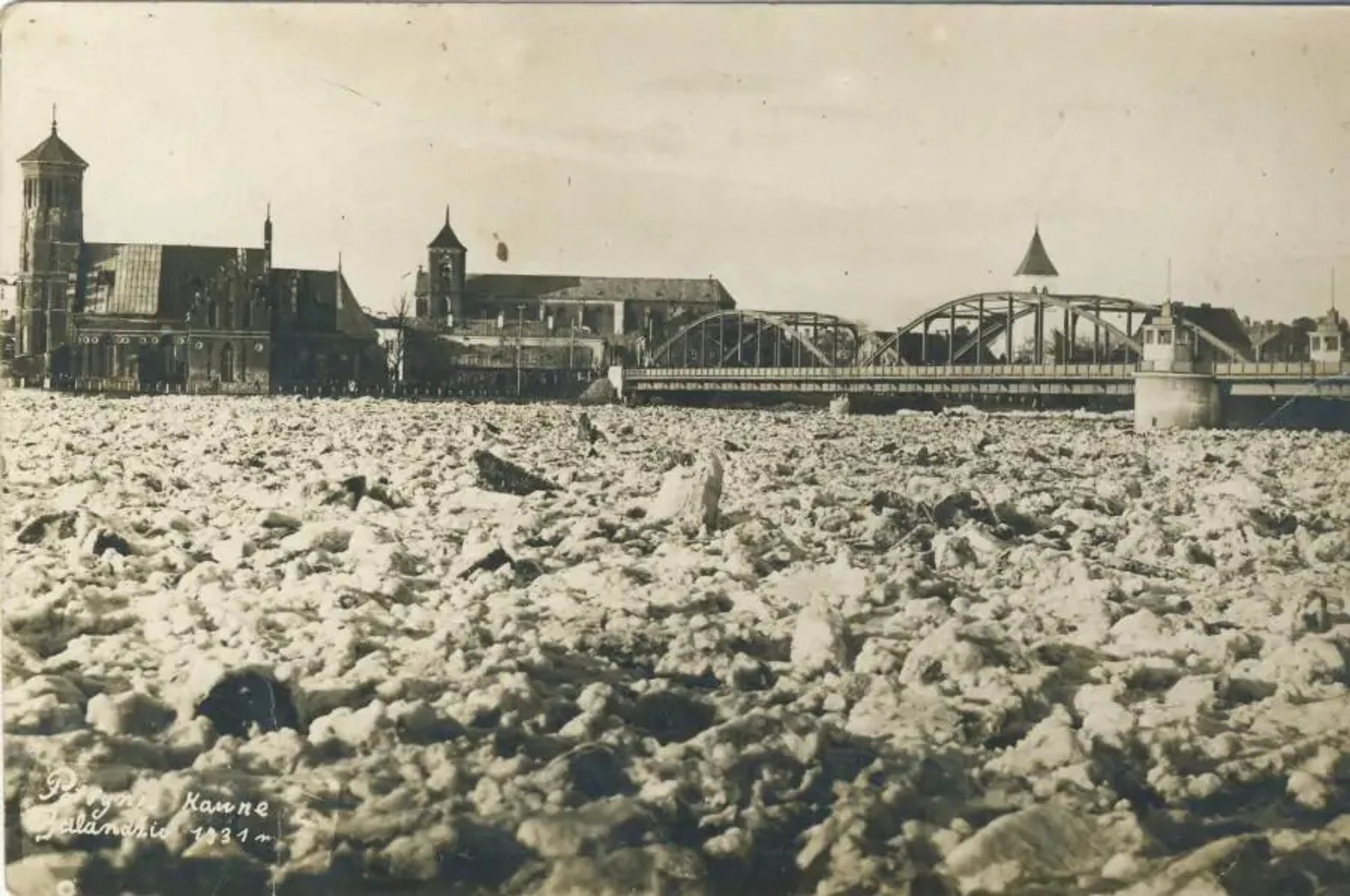 1936-ųjų potvynis Kaune: miestas po vandeniu, o kai kuriose gatvėse ...