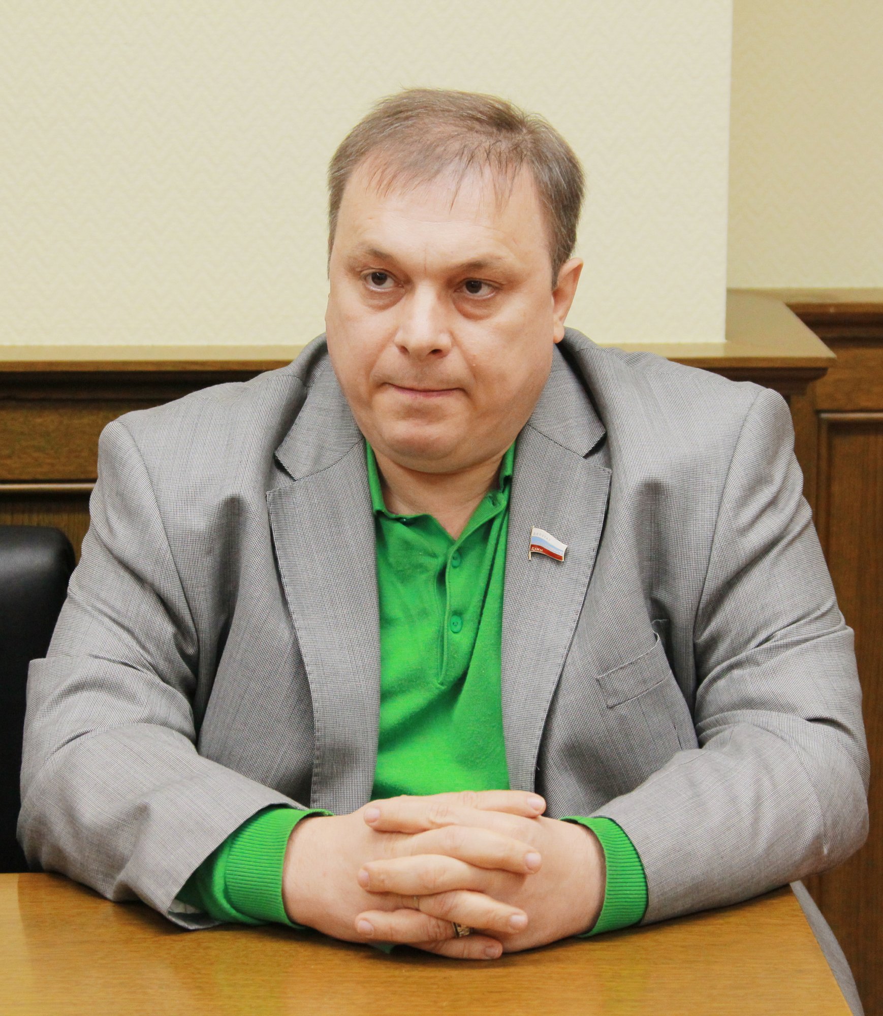 Kultinės rusų grupės prodiuseris siautėjo televizijos studijoje - Delfi ...