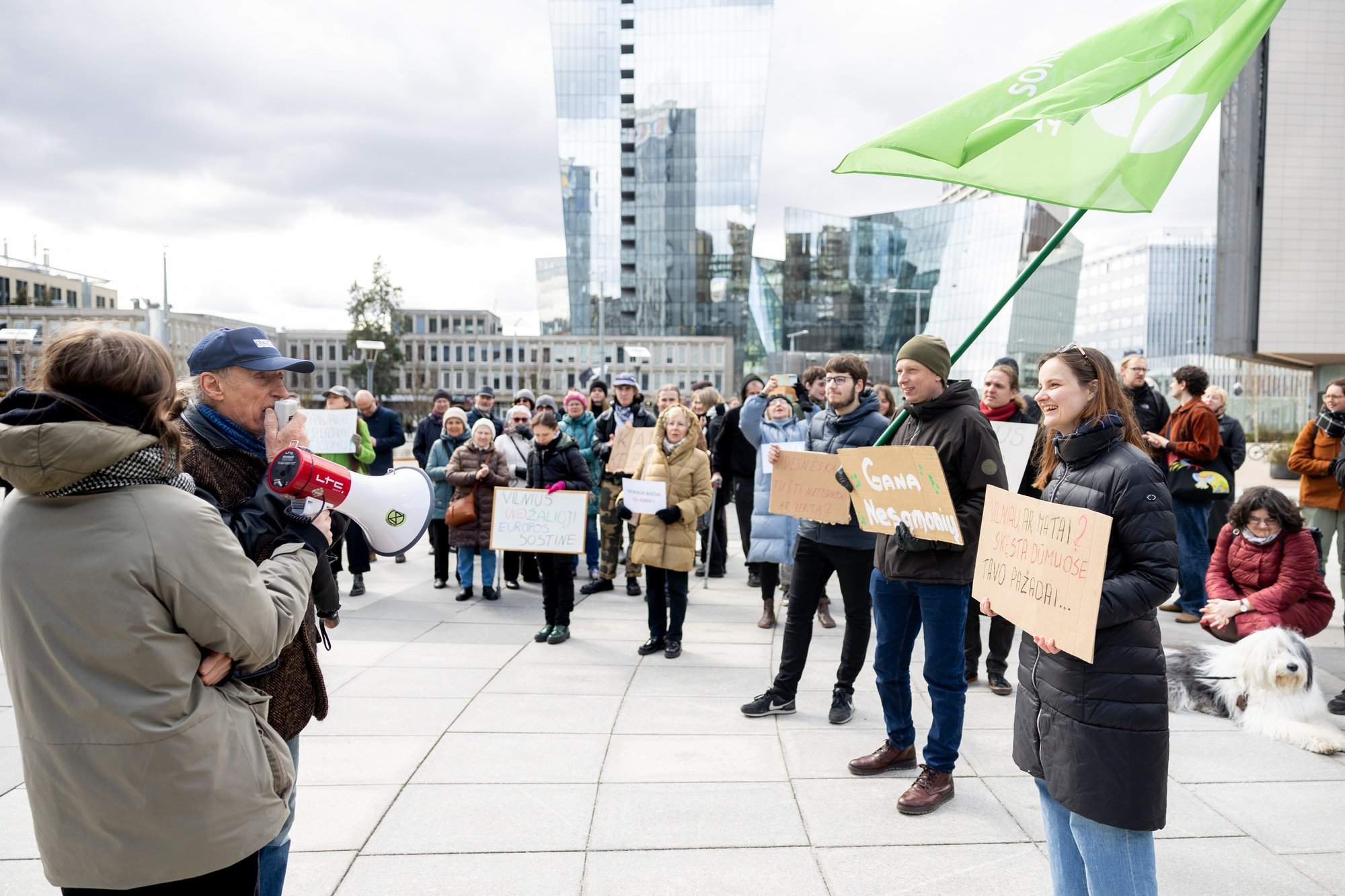 Third protest held over plans to raise public transport fares - Delfi EN