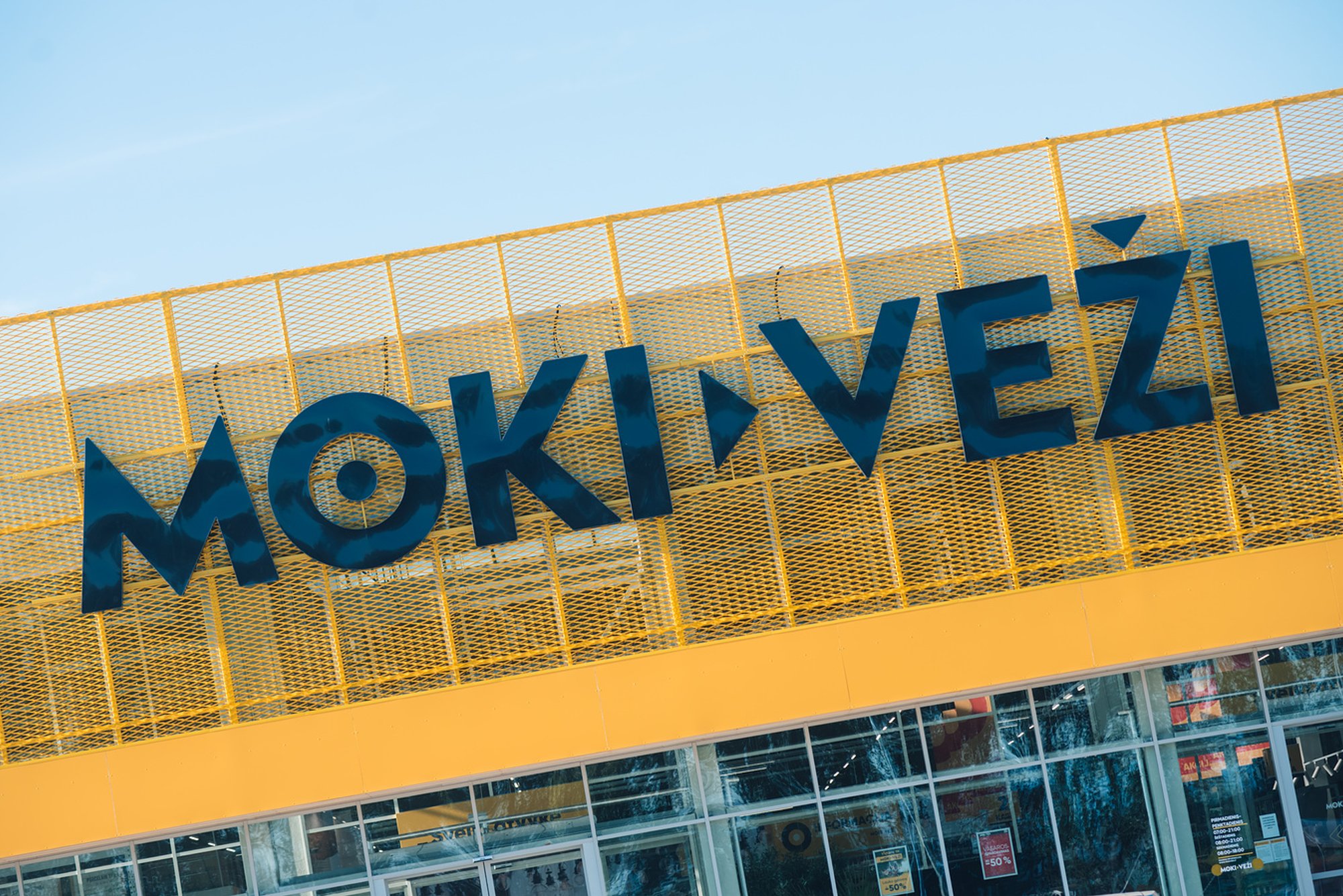 „Moki – veži“ parduotuvės nebedirba: ministerijos teigimu, parduotuvių ...