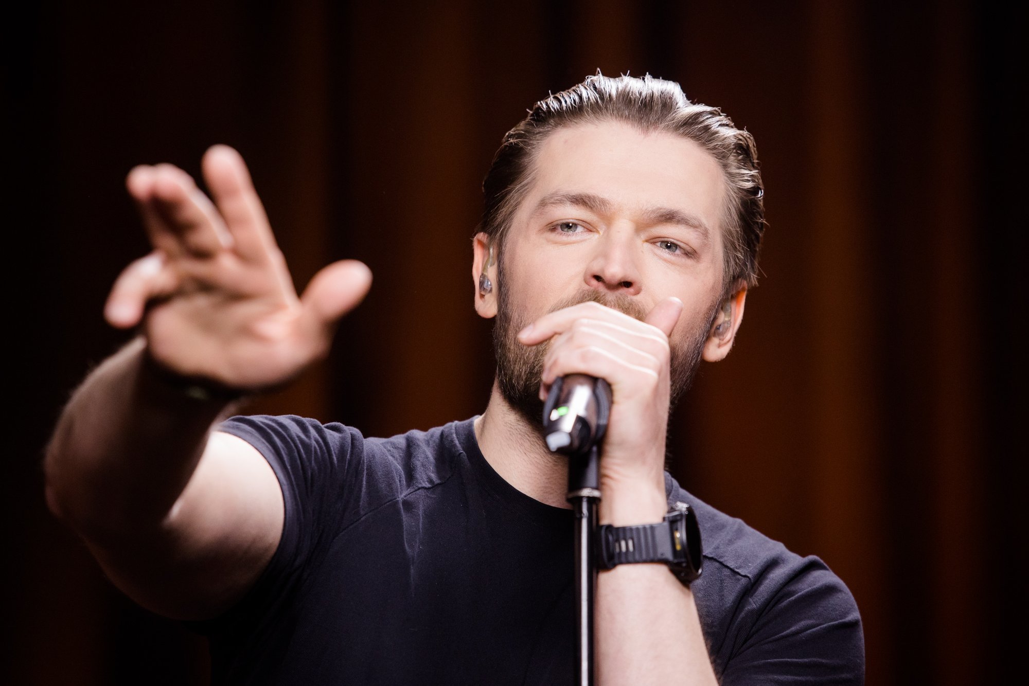 Jurijus Veklenko - „Saulė pakyla“ - Delfi TV