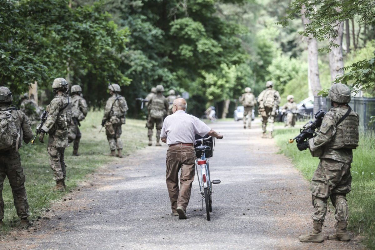 Budrys: Lietuva yra pasiruošusi priimti dar daugiau Amerikos karių - Delfi