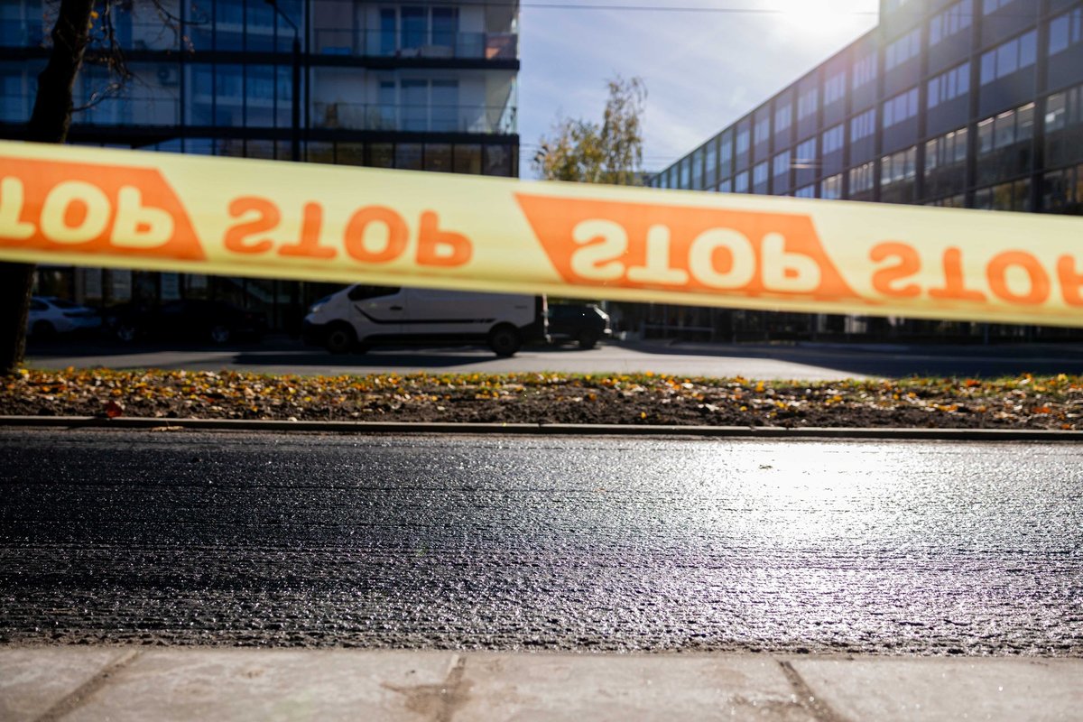 Vilniuje viešoje vietoje rastas negyvas vyras - Delfi
