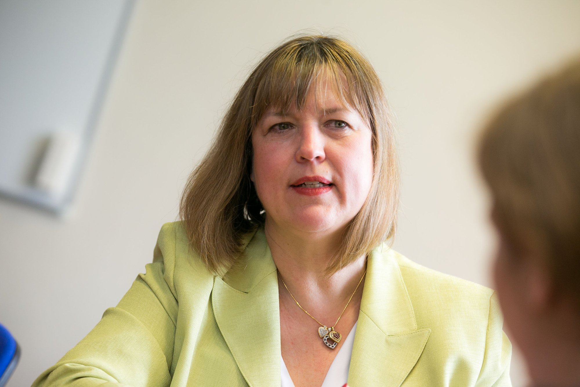 Užsienio lietuvė A. Sinickas: buvau nustebinta, kaip žmonės gyvena Lietuvoje - Delfi verslas