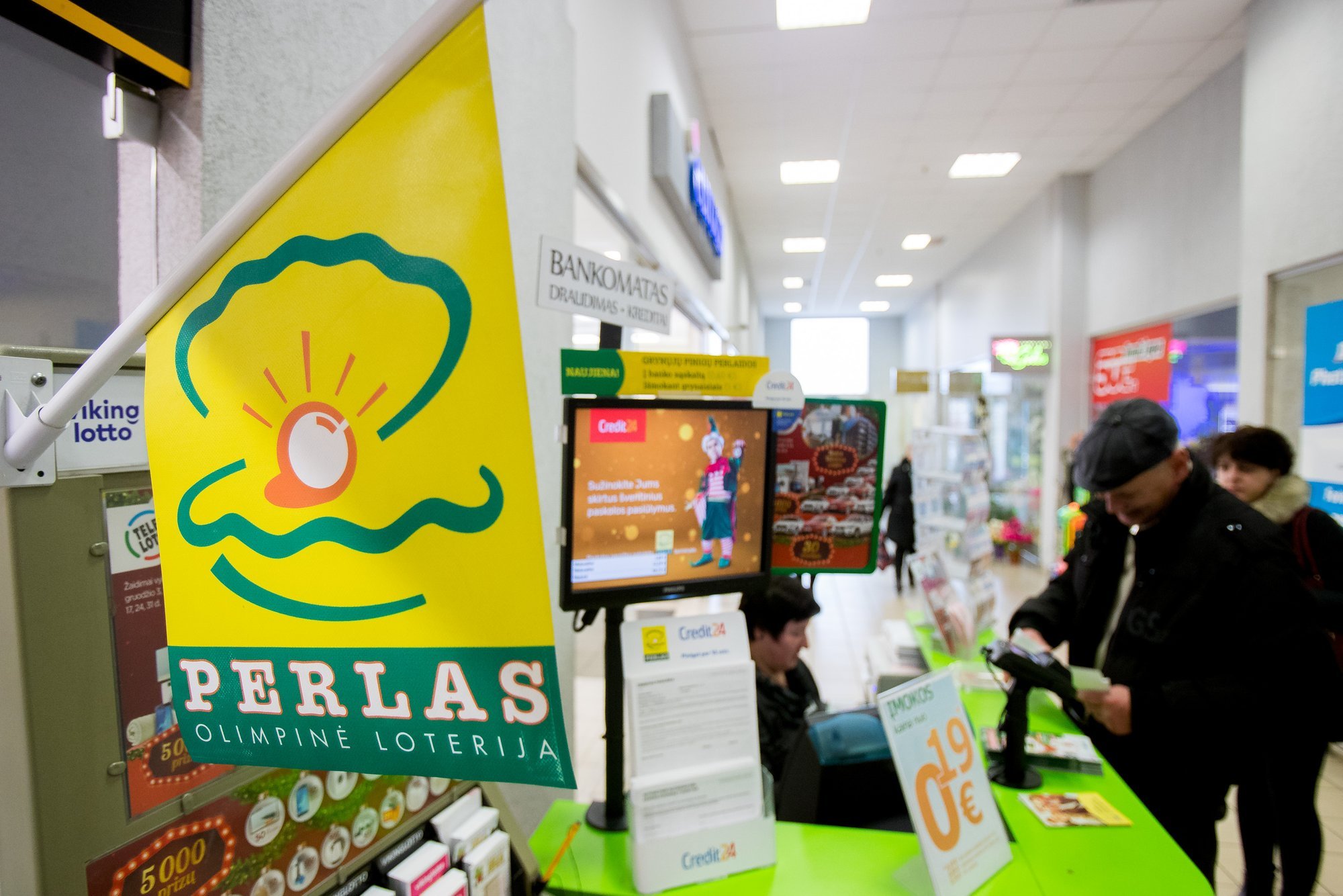 Kaip nelikti be cento: patarė, kaip susitvarkyti su didele pinigų suma ...