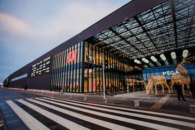 Prekybos centrai Kaune „Akropolis“ ir „Mega“ skelbia, kaip dirbs ...