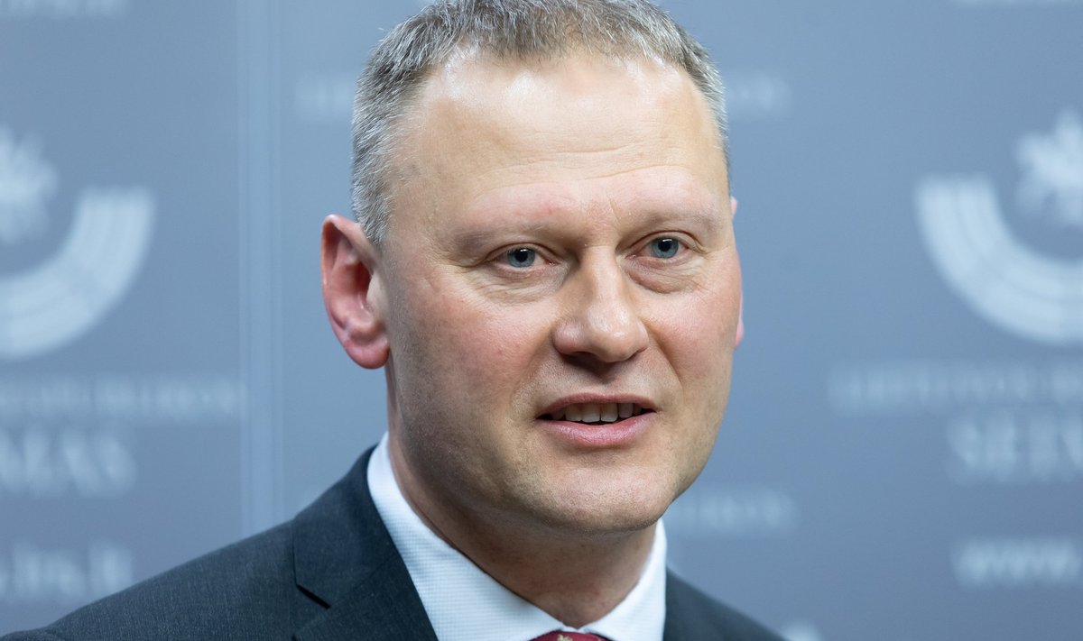 Prezidentūroje prisiekė naujasis VSD vadovas Bridikis - Delfi