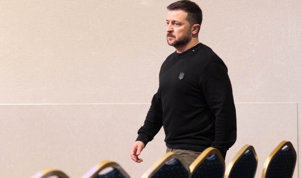 Zelenskis: Ukrainos gynybos sutartys su Persijos įlankos šalimis numato ...