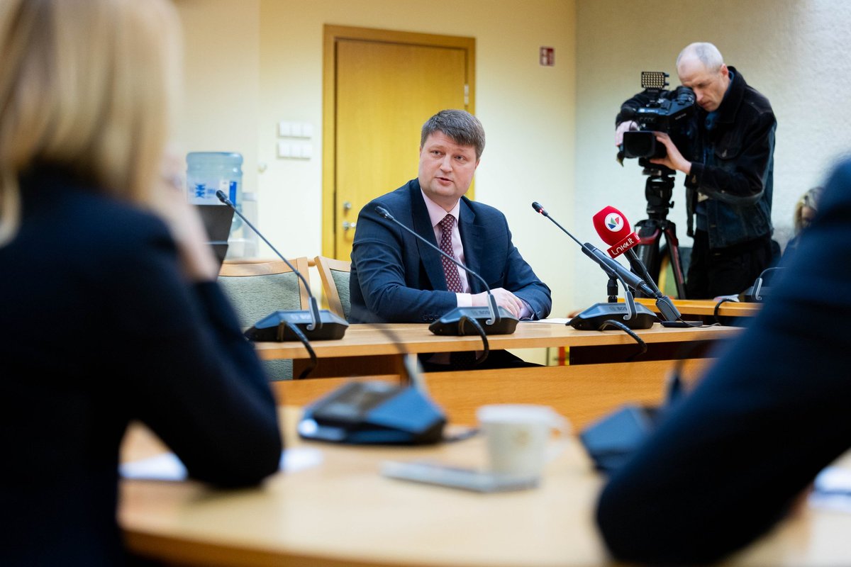 Gavrilovas yra kreipęsis į VSD dėl leidimo dirbti su įslaptinta ...