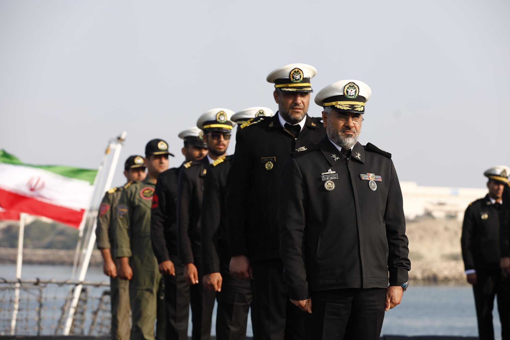 Iranas neigia prisidėjęs prie prekybinių laivų puldinėjimo netoli ...