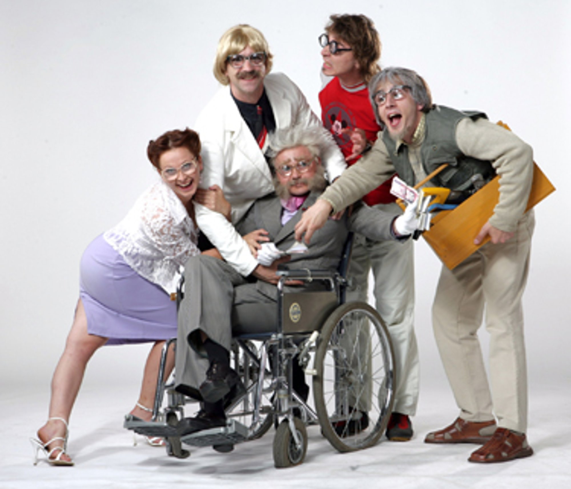 LNK naujai atrastas Bronius le Bronjus turi brolį, tetą ir dėdę - Delfi ...