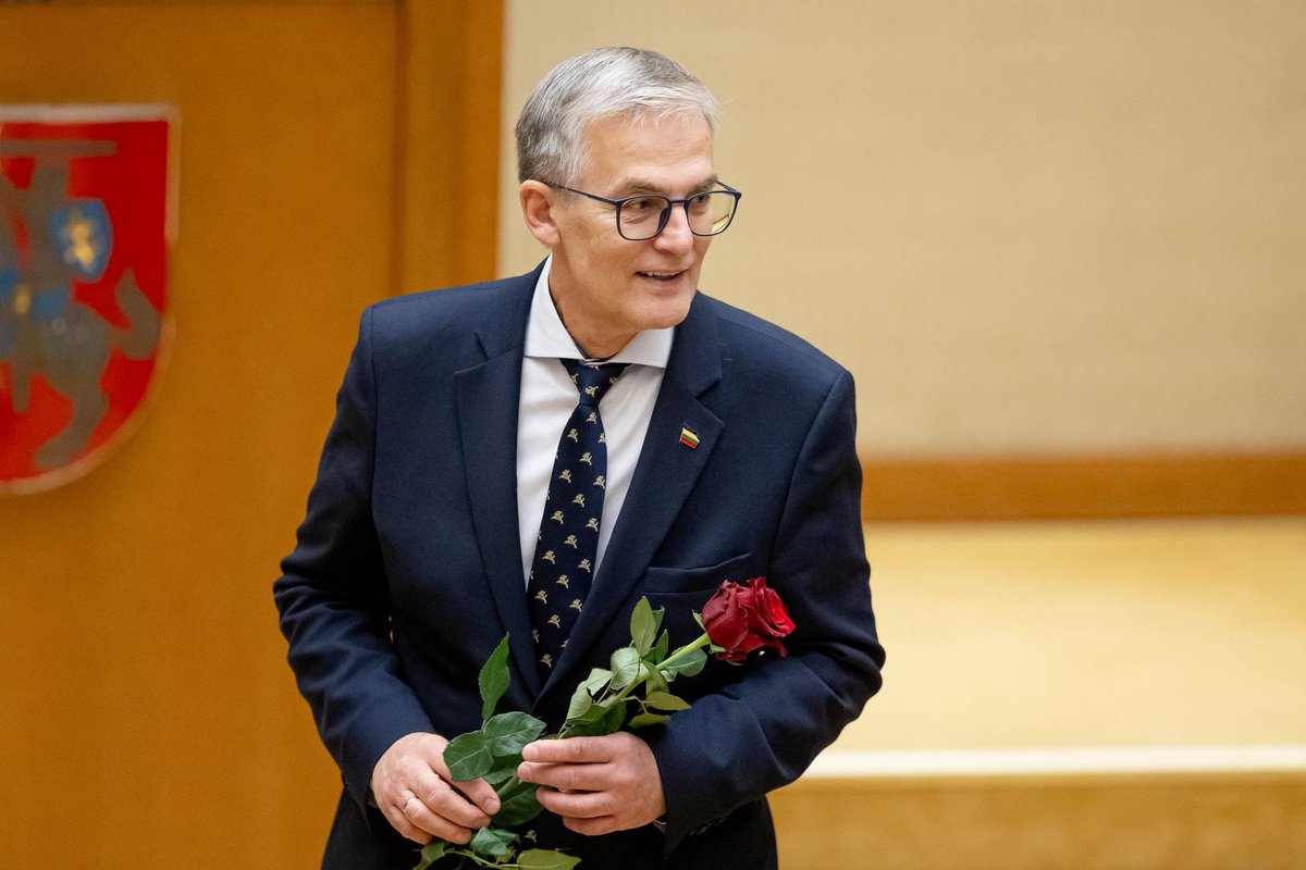 Konservatoriai neatmeta galimybės kreiptis į KT dėl Sabatausko - Delfi