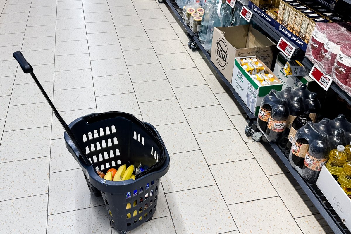 Pagal SVKI spalį vidutinė metinė infliacija sudarė 0,9 proc. - Delfi ...