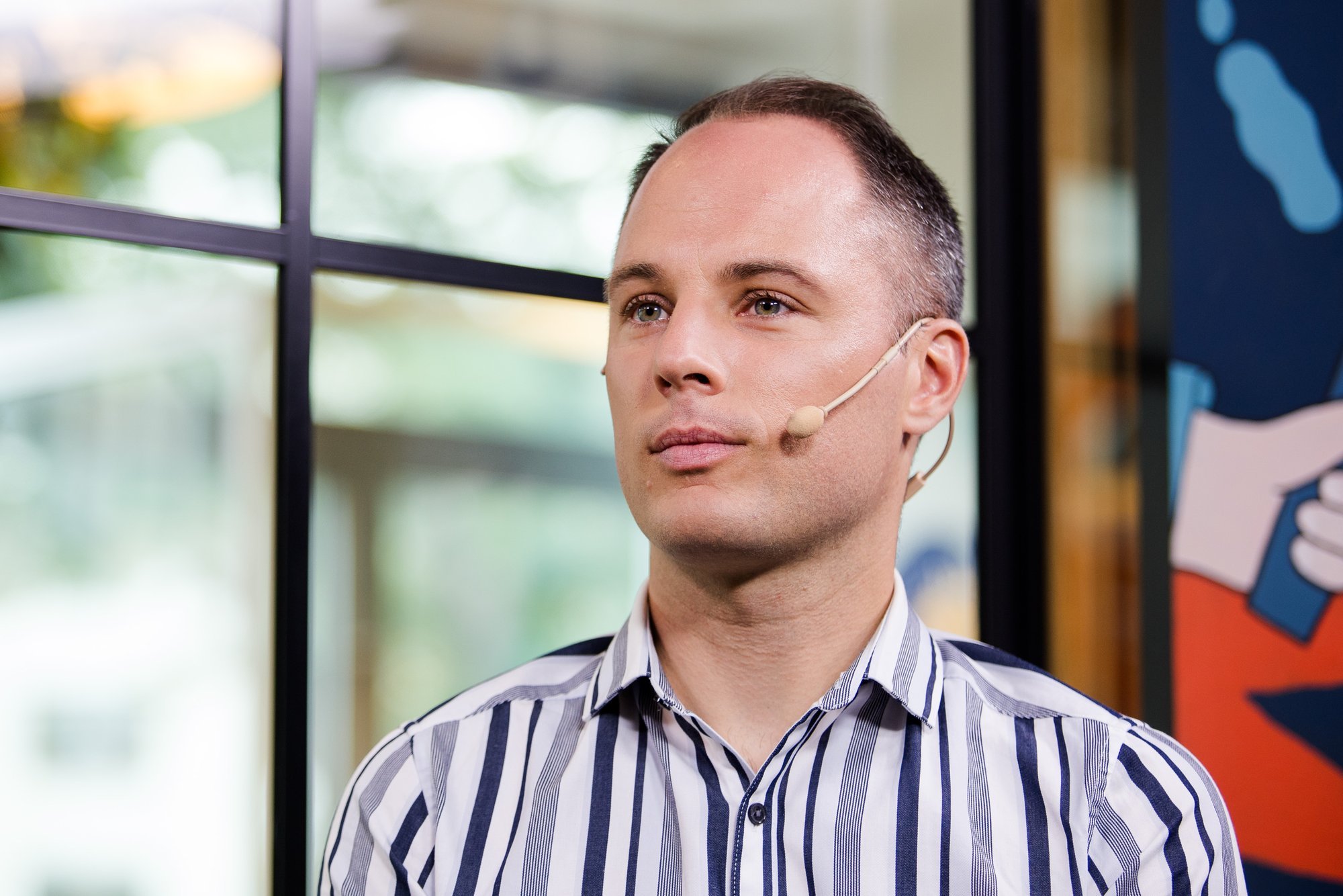 Po dešimties metų darbo mokykloje pedagogas Alius daugiau nebeištvėrė ...