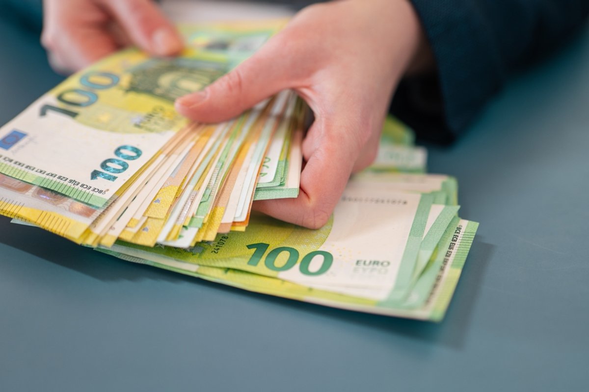 „Luminor“ skolina 10 mln. eurų mados aksesuarų gamintojui „Burga“ - Delfi