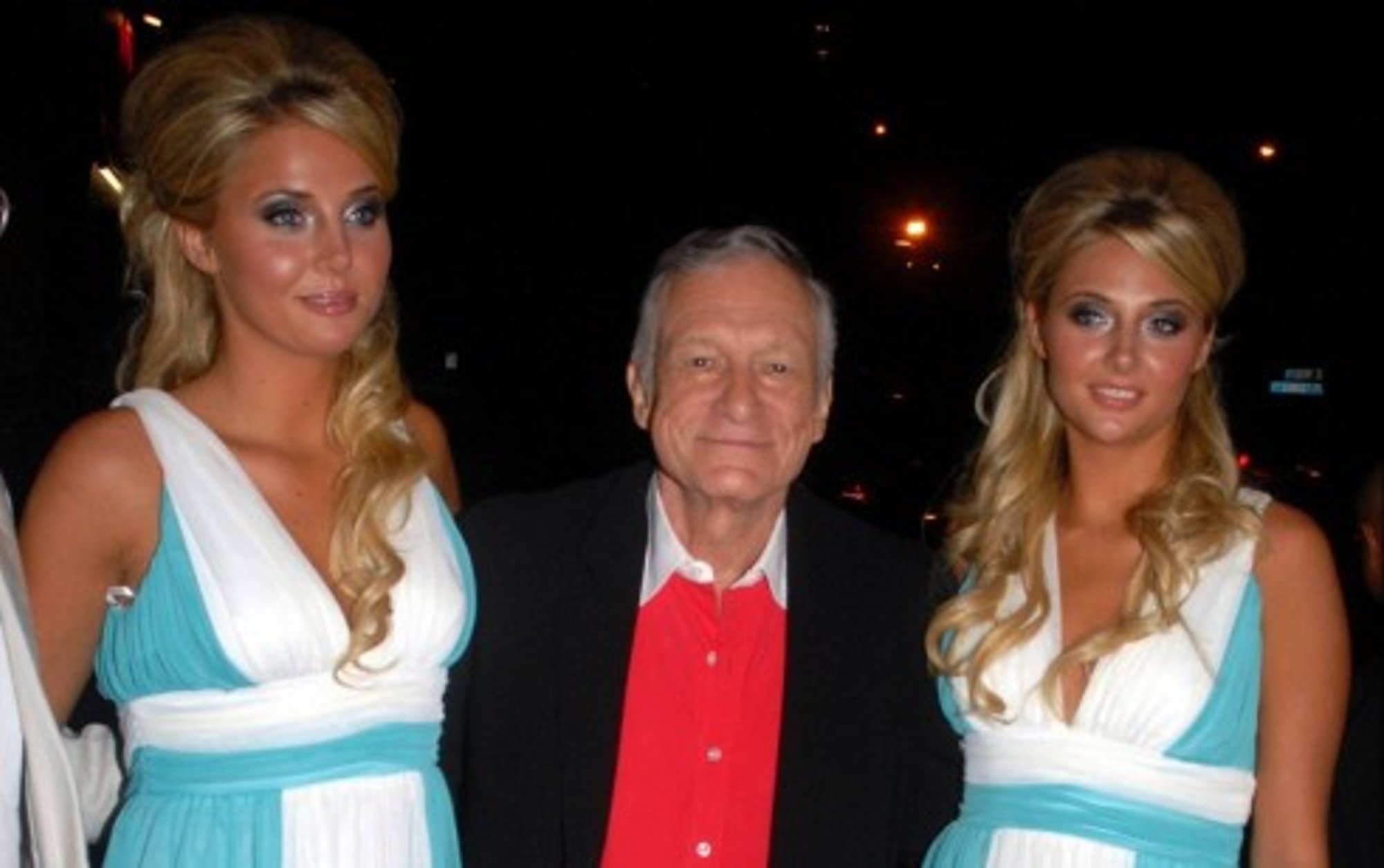 Idealus vyras pagal H. Hefnerio pupytes dvynes Karissa ir Kristina ...