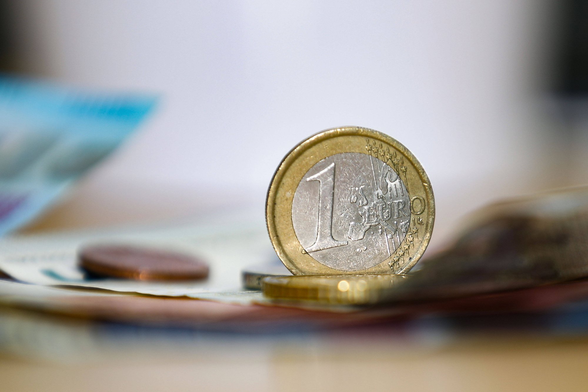 Euro zonos BVP ketvirtinis augimas trečiąjį ketvirtį siekė 2,2 proc ...