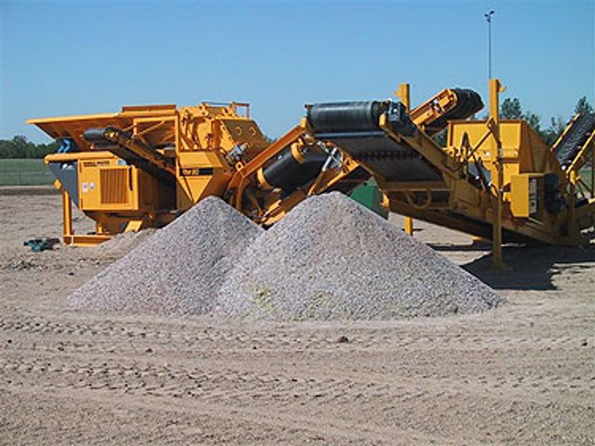 "Aviridis" pradėjo gaminti betono skaldą kelkraščiams - Delfi verslas