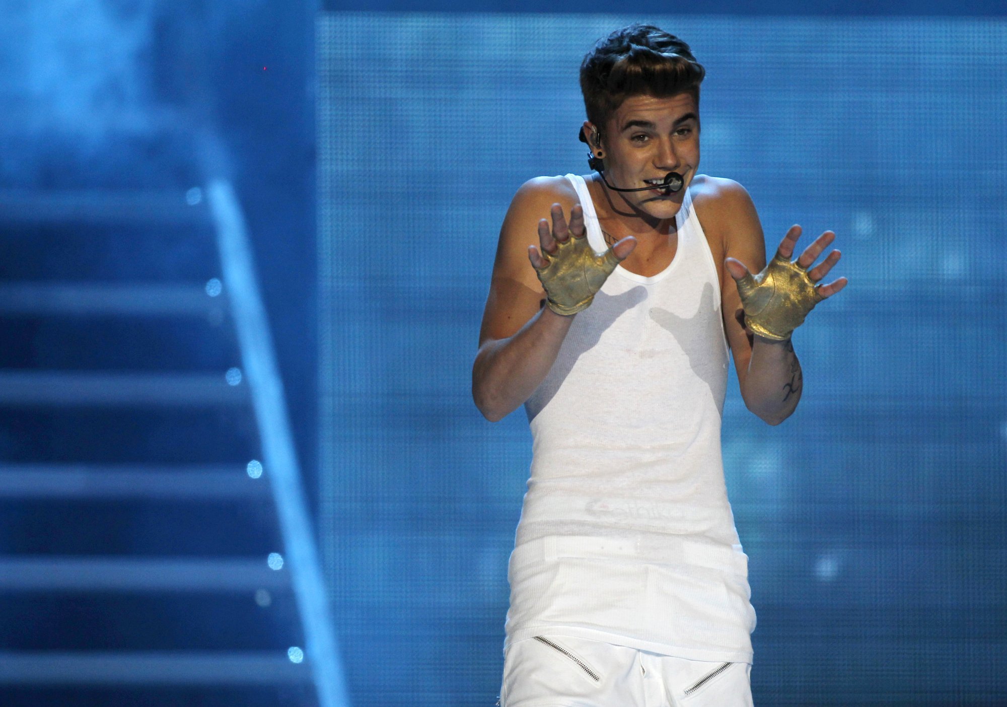 Naujame klipe J. Bieberis sekioja „pasitikinčią“ merginą - Delfi veidai