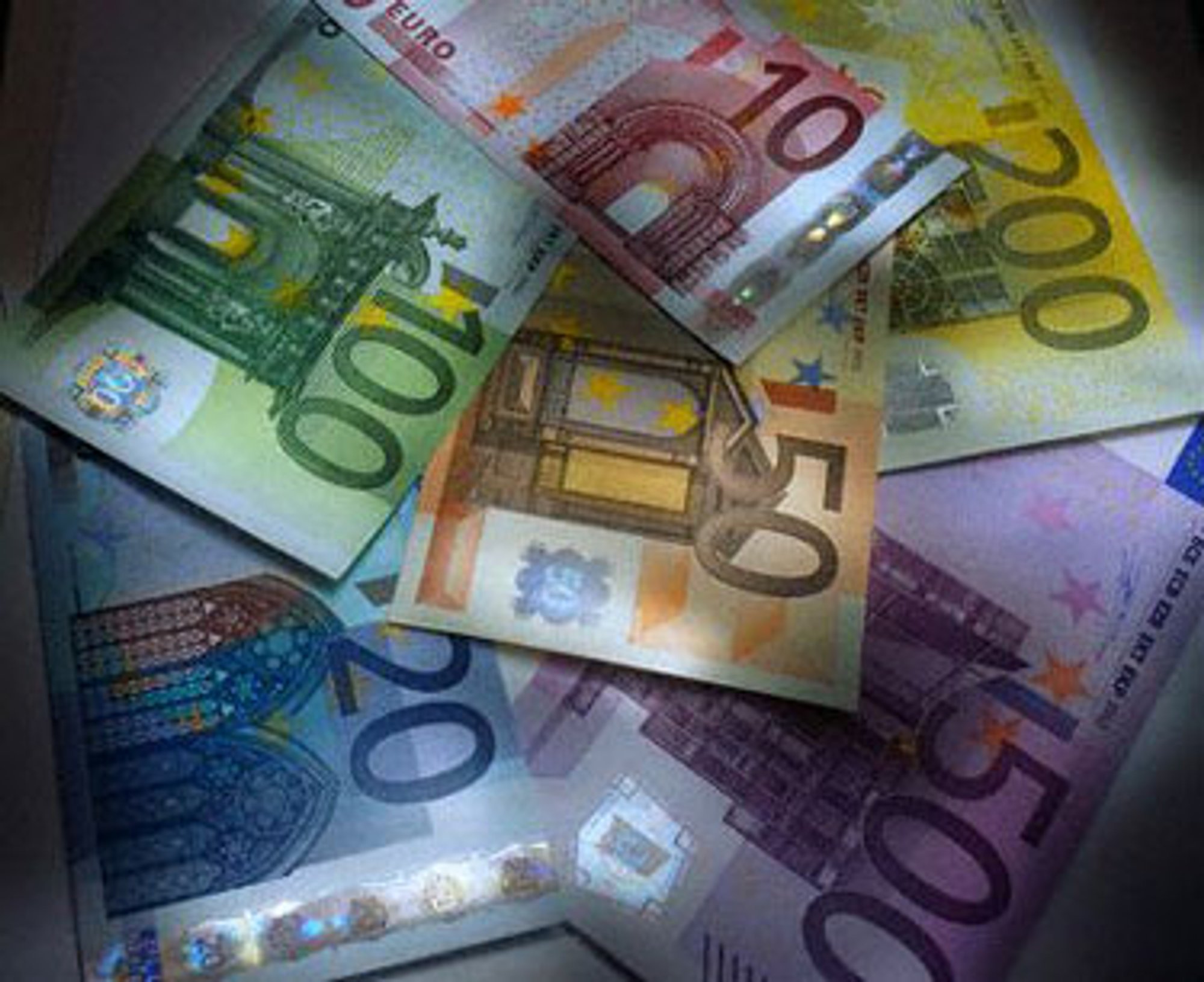 Nesutarus dėl biudžeto, gali vėluoti parama Lietuvai - Delfi