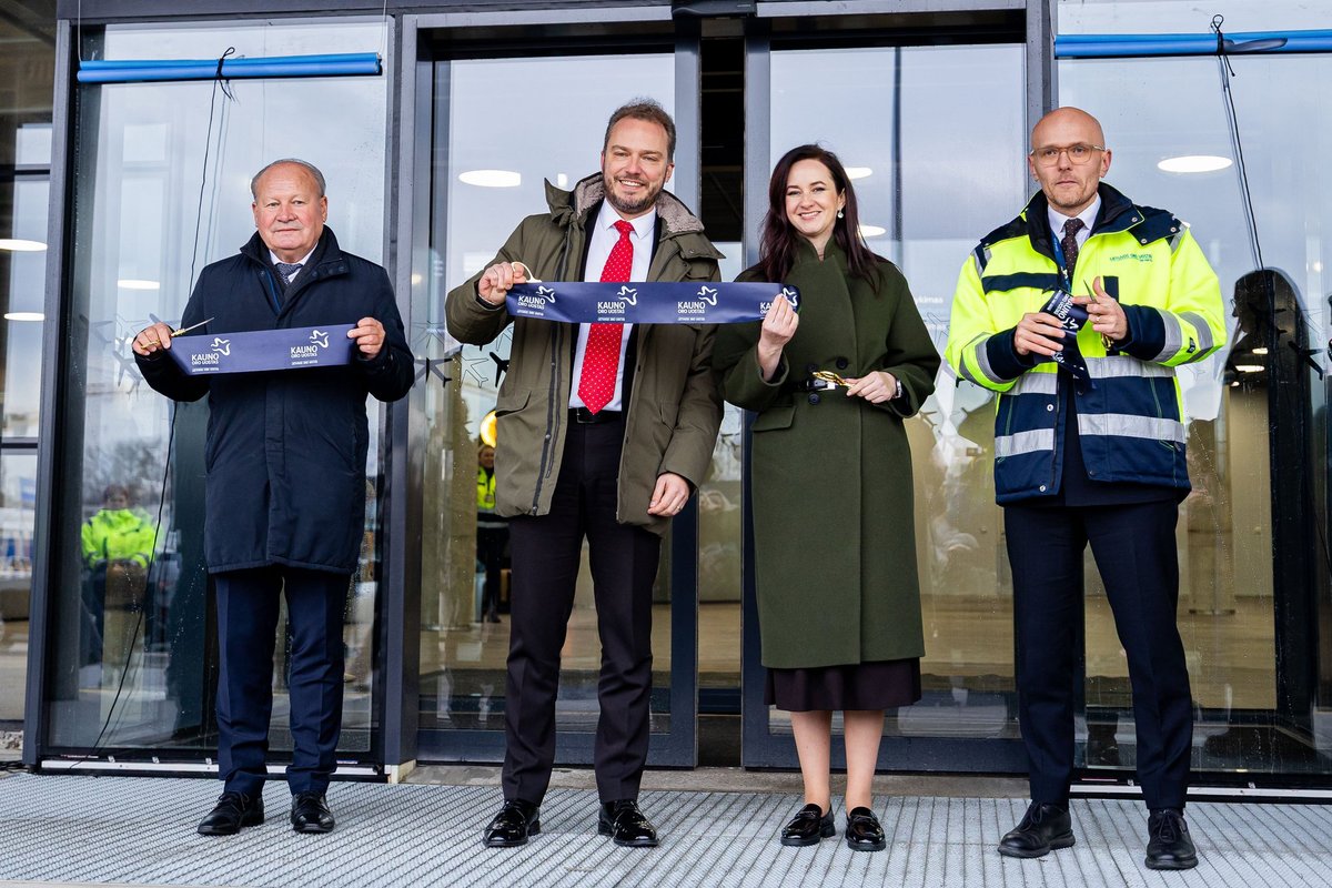 Kauno oro uosto renginyje – tik rajono meras - Delfi