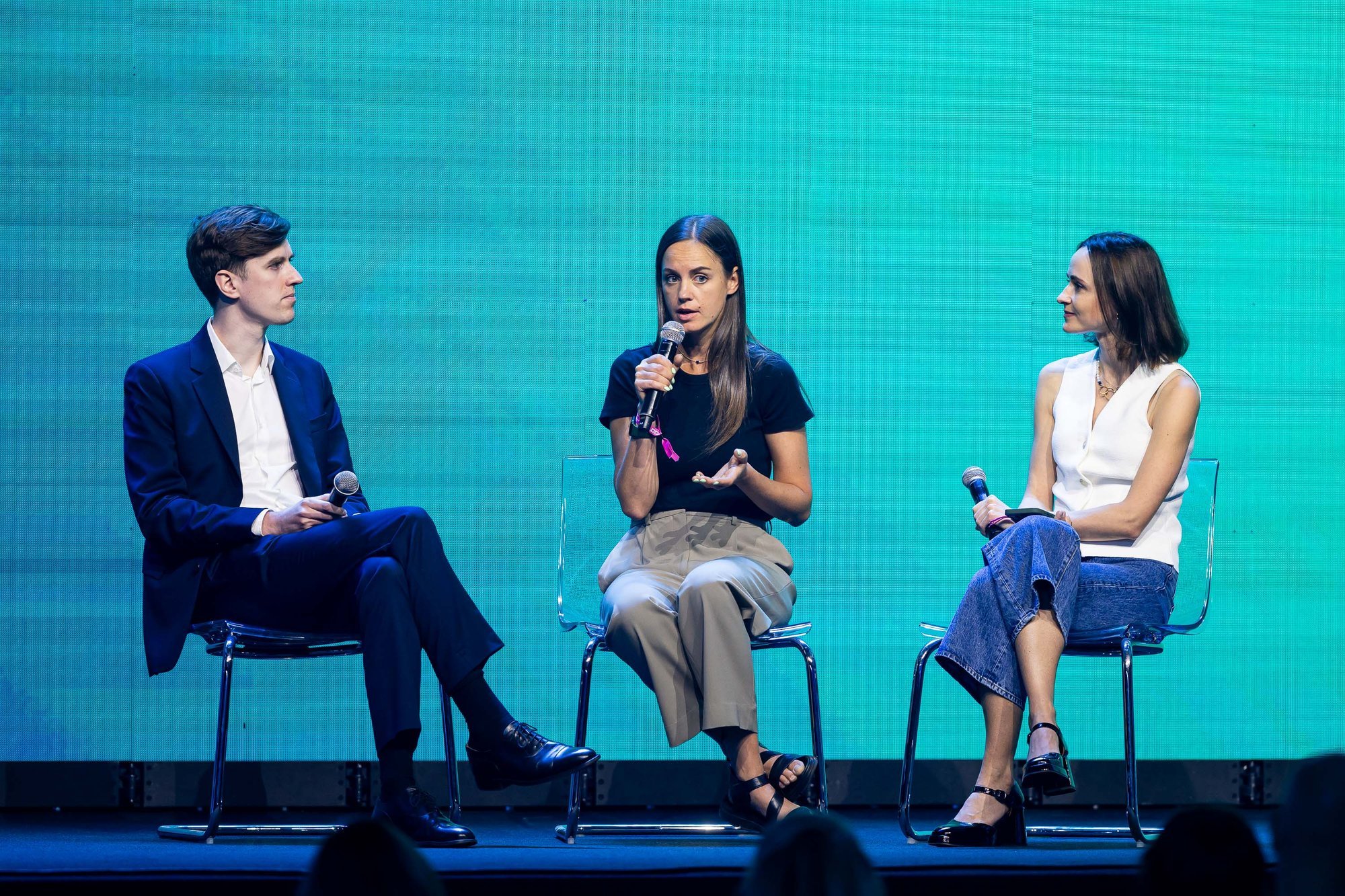 Login 2024. Benjamin Tufft, Laura Grēviņa, Milda Lomsargienė. Panel ...