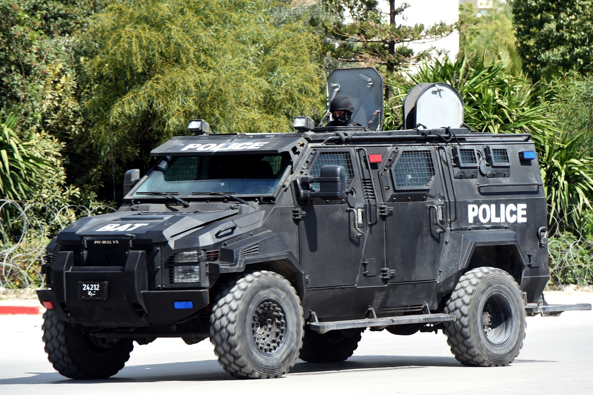 Atak terrorystyczny w Tunisie. Wśród ofiar są Polacy - Delfi PL