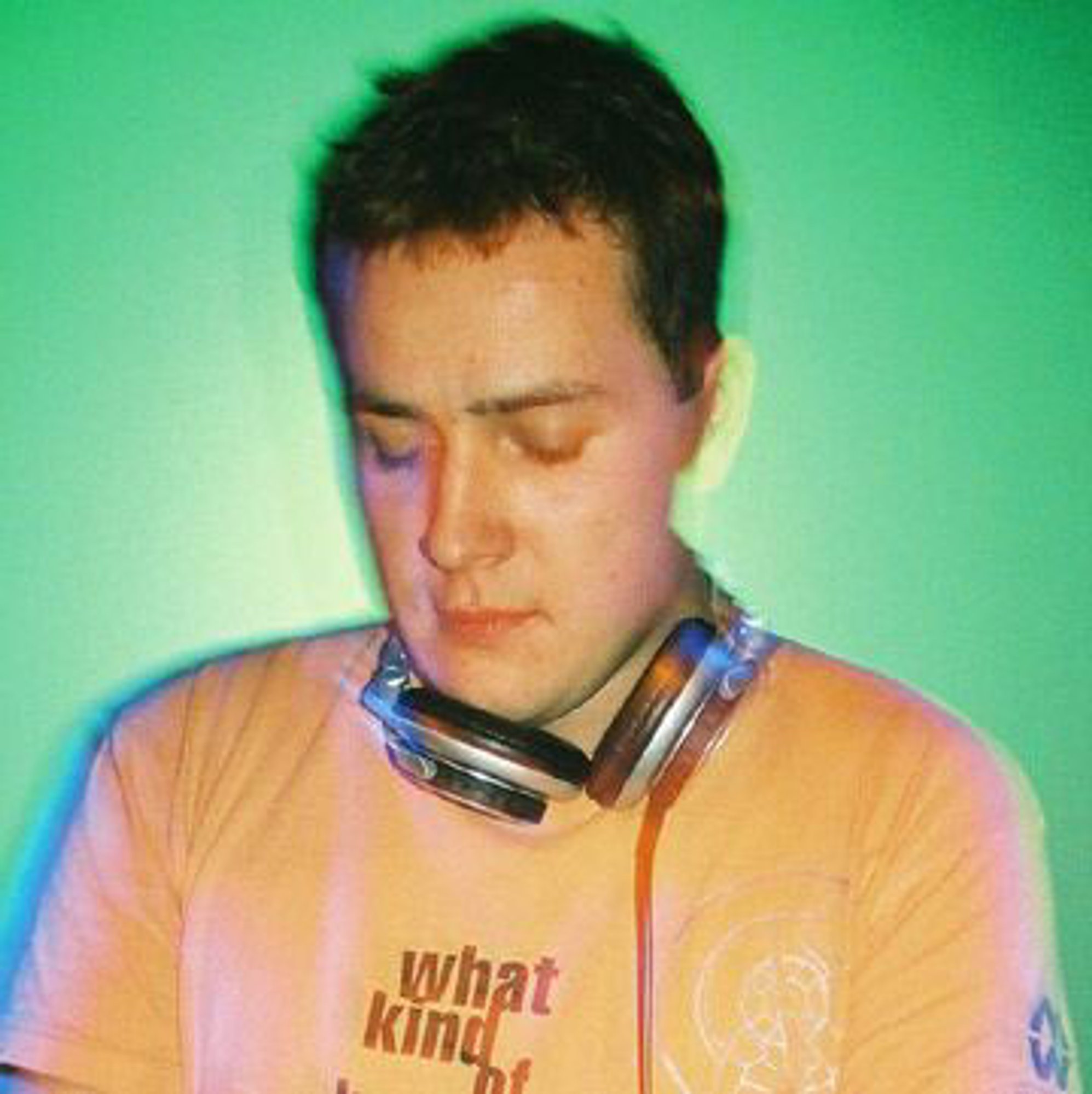 Naujų Metų naktį “Disco Mafija” DJ’ai grįžta į Vilnių - Delfi veidai