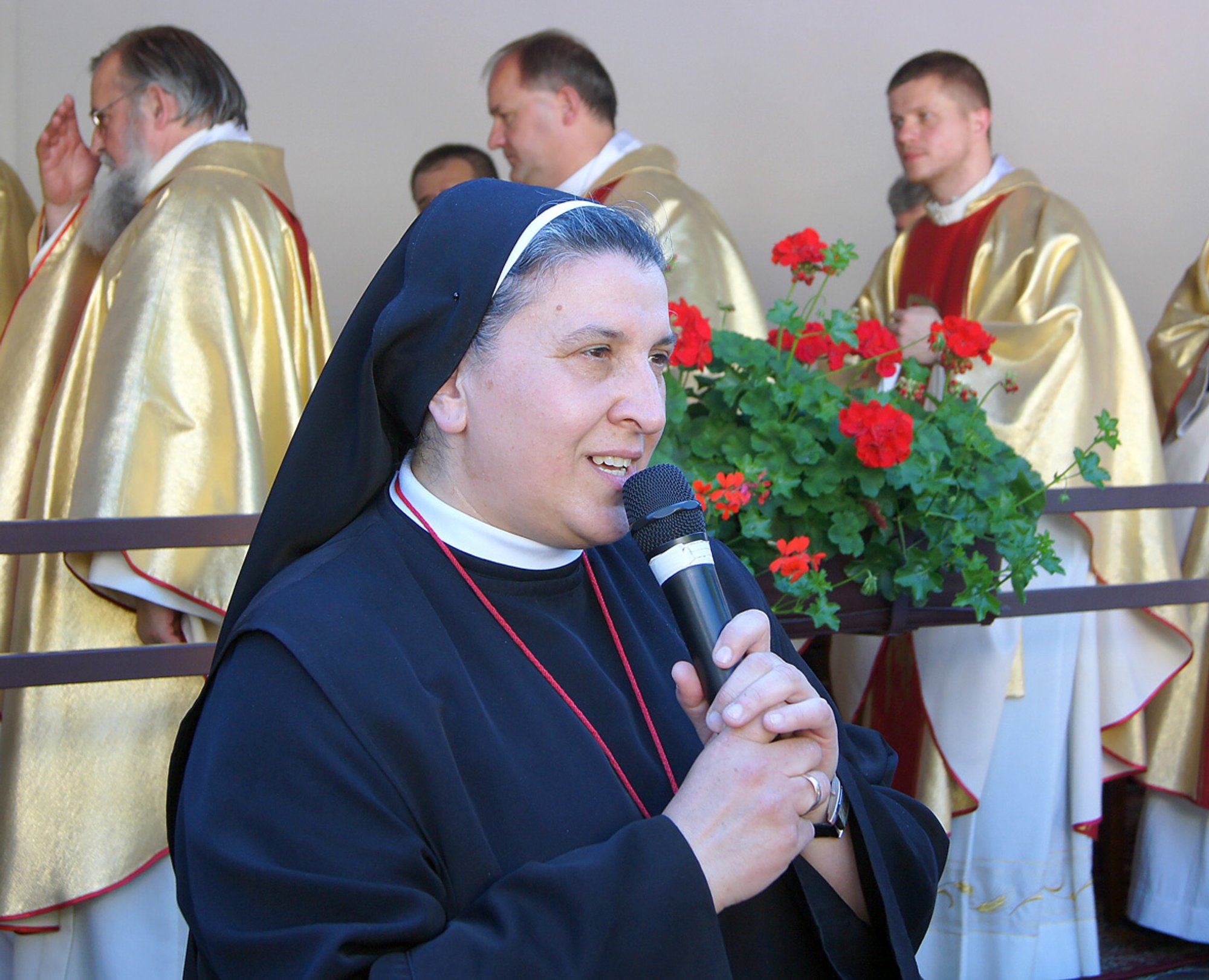 Siostra Michaela Rak: Świętoszkowatym dzieckiem to ja nie byłam - Delfi