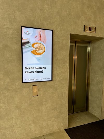 Skaitmeninė reklama verslo centruose – B2Screen galimybės - Delfi