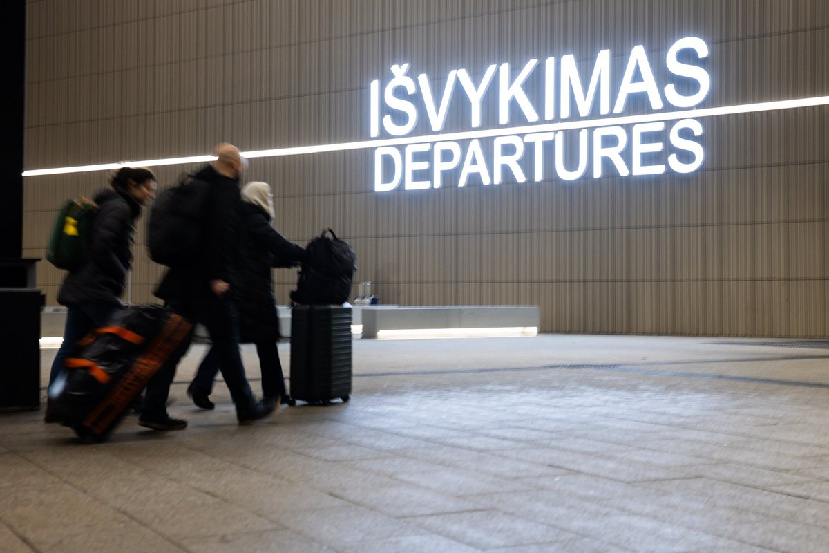 Lithuanian airports serve record 735 thou passengers in May - Delfi EN