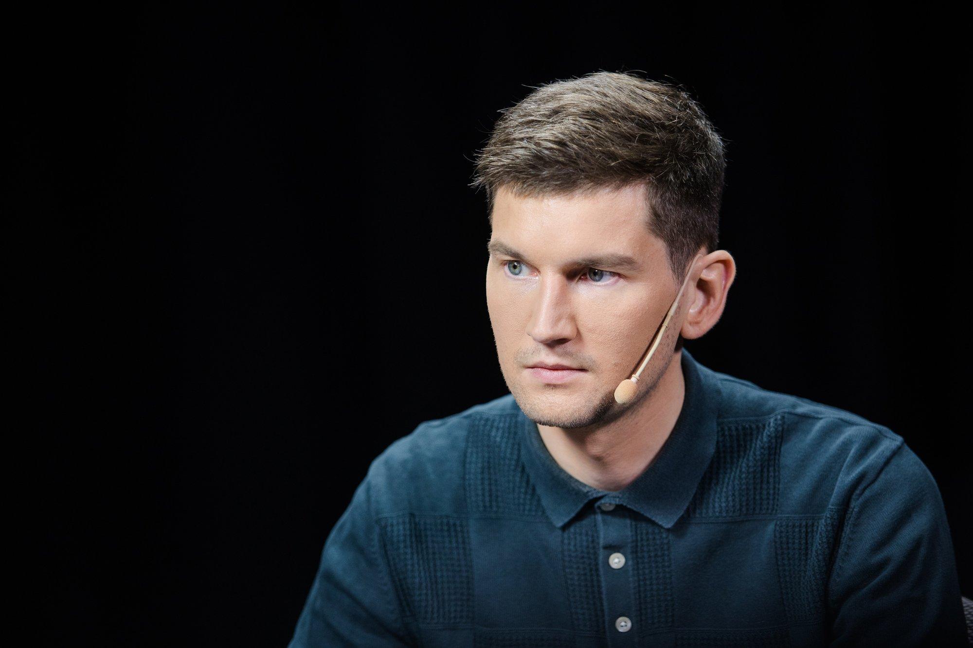 Edgaras Savickas. Kada mokytojų atlyginimai pasieks 2000 eurų „į rankas ...