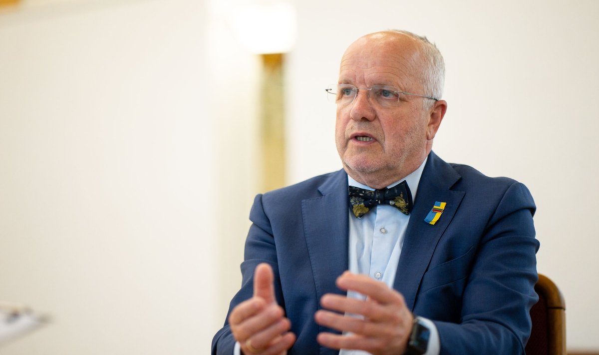 Olekas prašo STT dėl Seimo įdarbinimo skaidrumo - Delfi