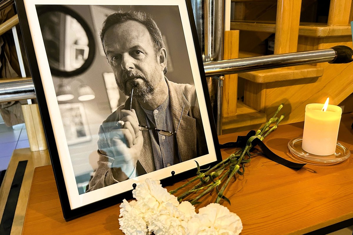 Rašytojas Rolandas Rastauskas palaidotas mylimoje Palangoje: išlydėtas ...