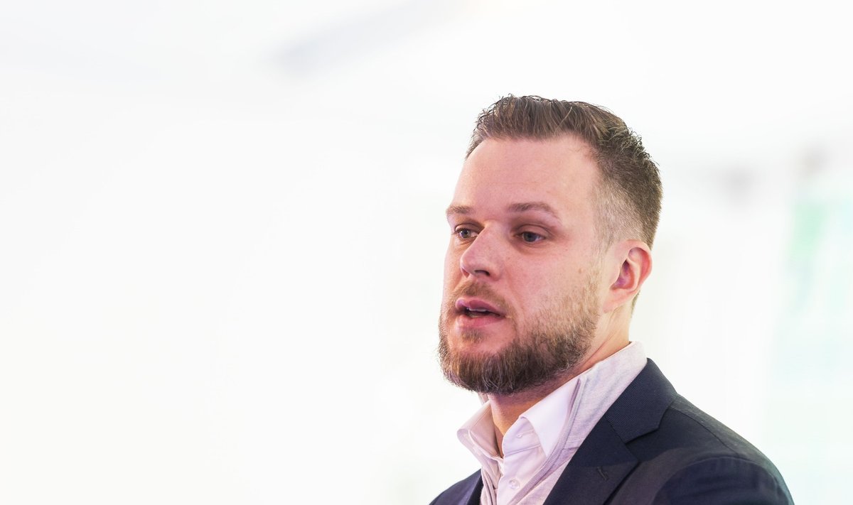 Landsbergis ragina galutinai sutarti, kad Ukraina turi atsiimti visas ... Landsbergis ragina galutinai sutarti, kad Ukraina turi atsiimti visas ...