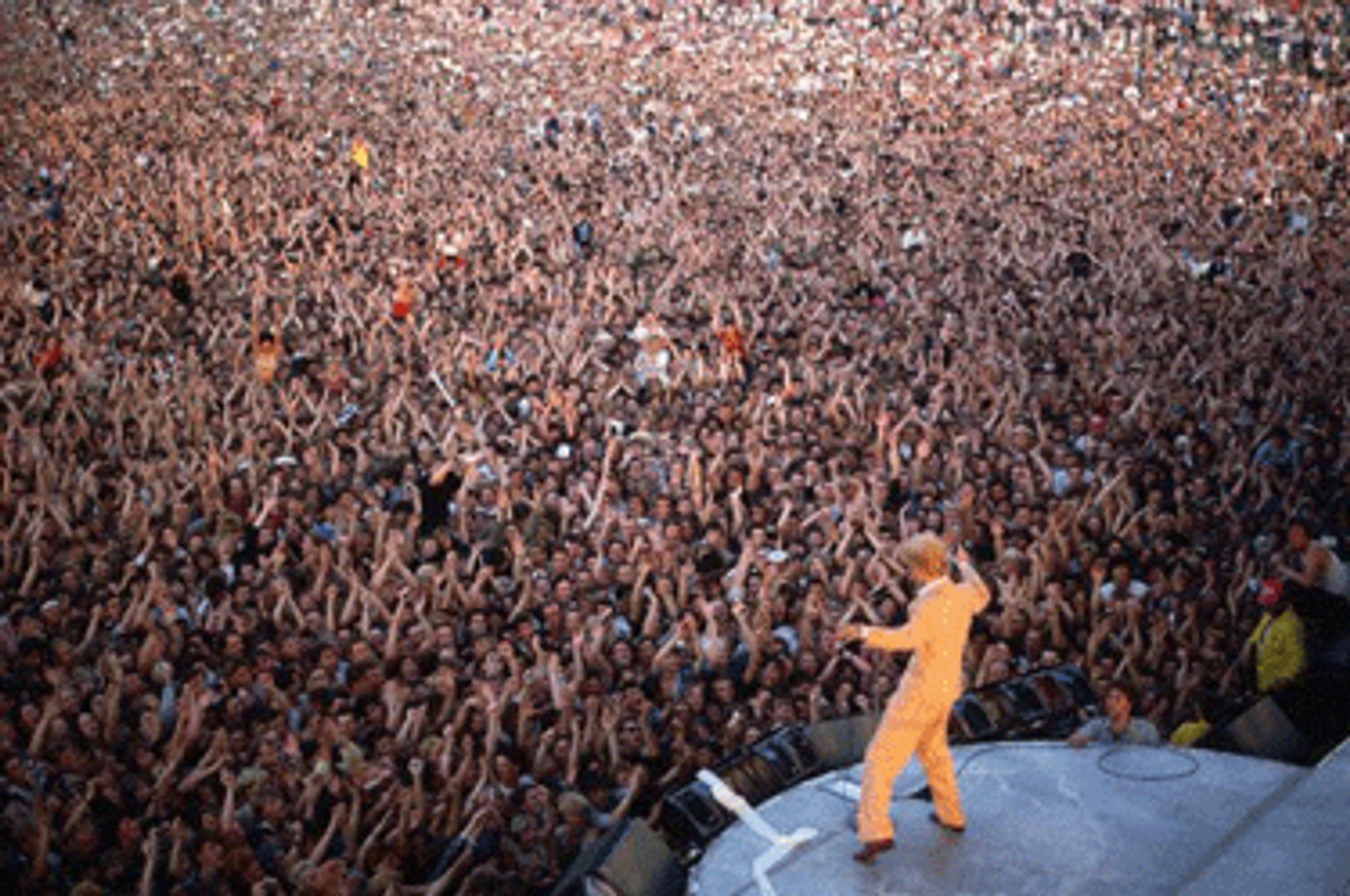 Davidas Bowie: anksčiau ir dabar (nuotraukų albumas) - Delfi veidai