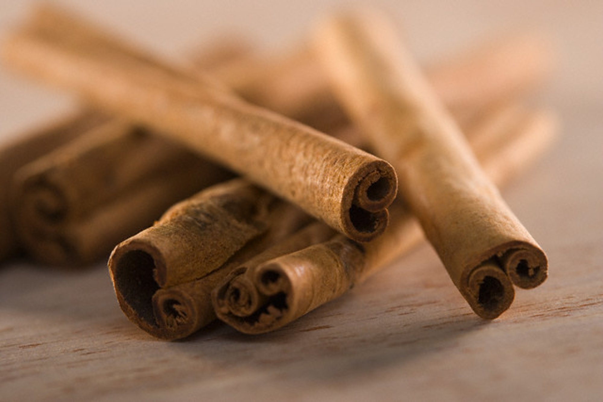 Cinamonas ir medus – nuo visų ligų? - Delfi