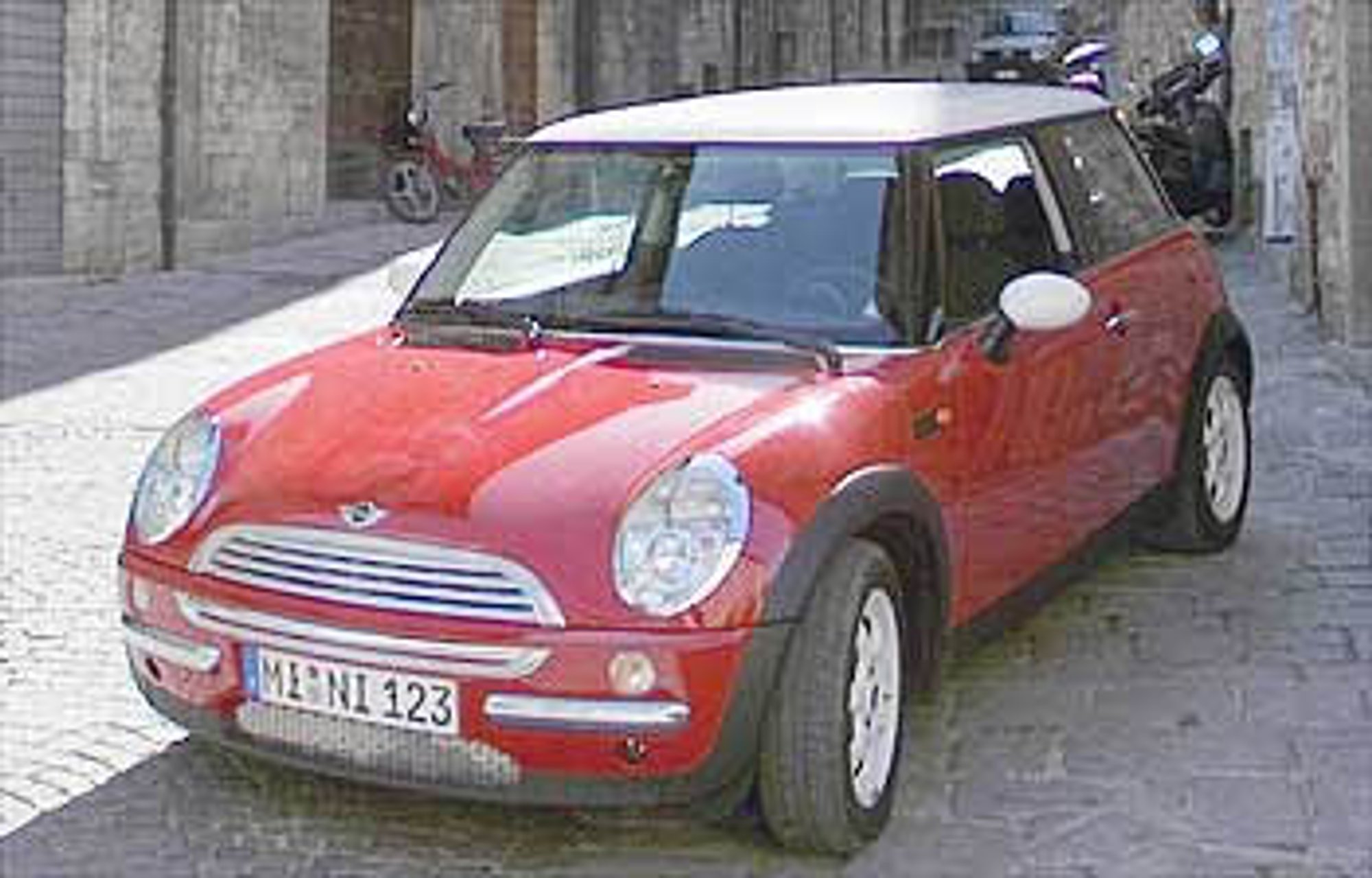 Madonna nusipirko automobilį "Mini Cooper" - Delfi veidai