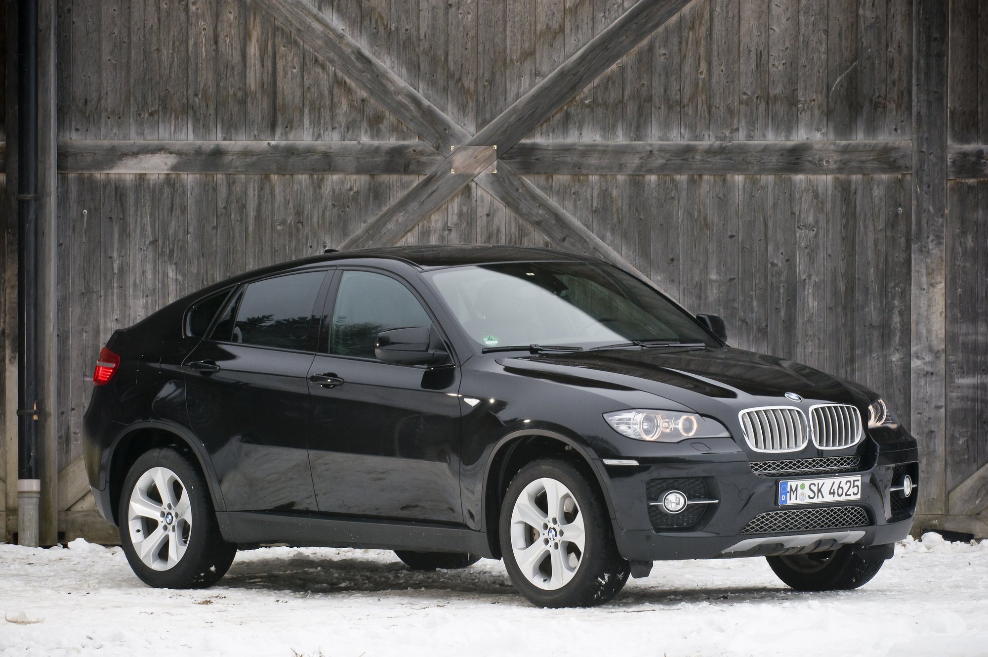 „Audi“ patvirtino, kad kuria BMW X6 konkurentą - Delfi auto