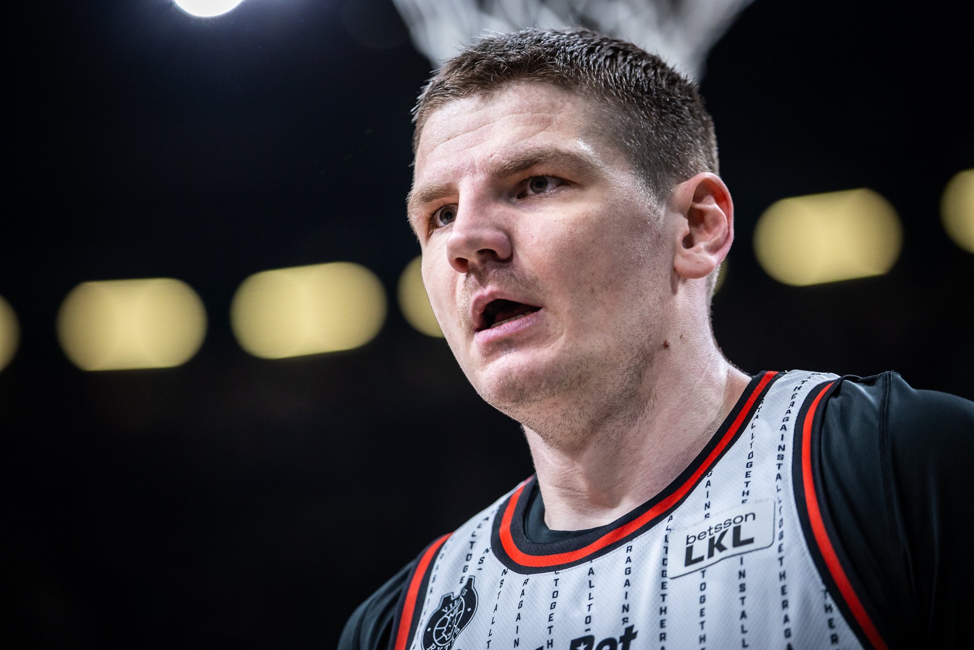 Su Kurtinaičiu susitaręs Gudaitis krimtosi dėl baudų metimų - Krepšinis.lt
